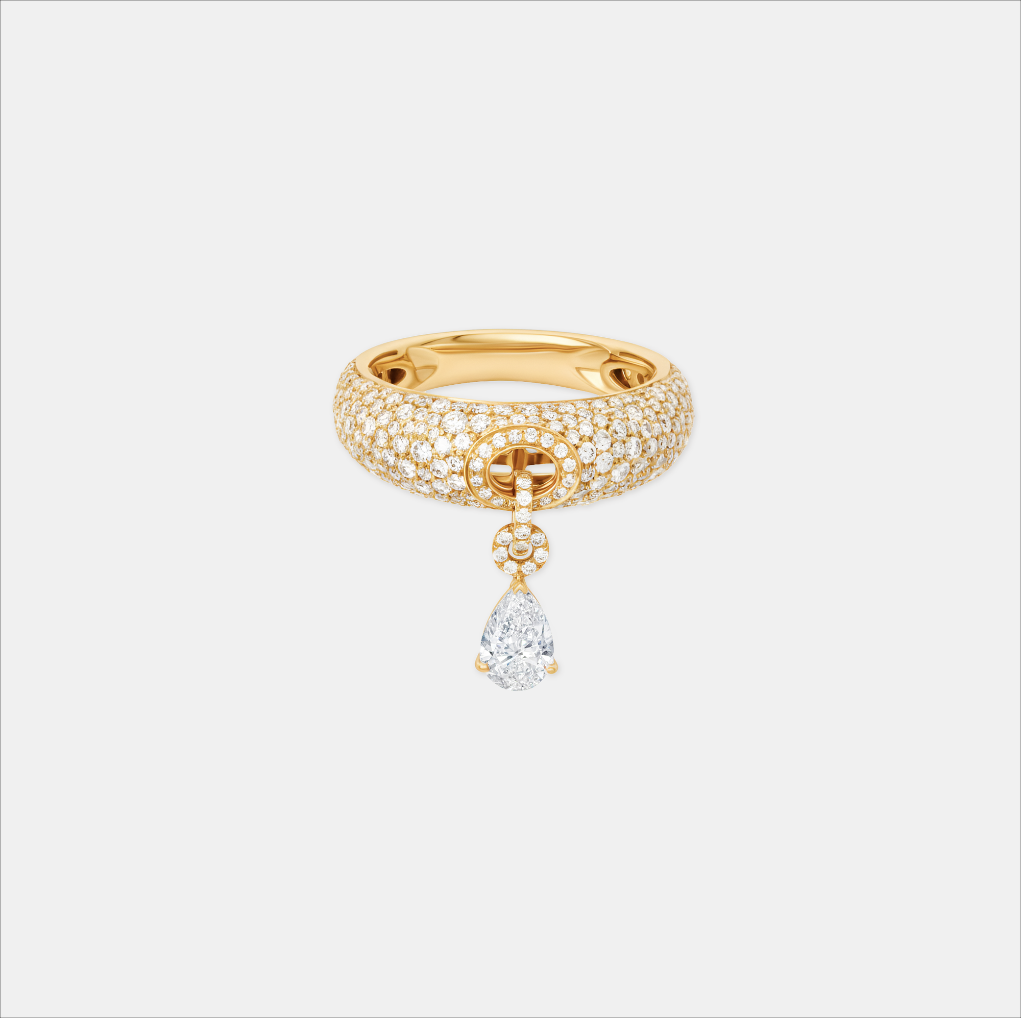 The Chaînés Collection